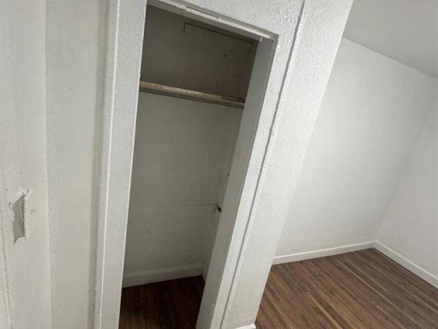 Rooms available in Miamii