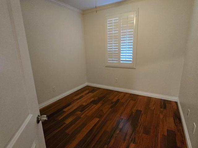 Rooms for rent