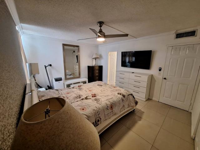 Rooms for rent $1100 /$1300