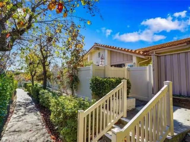 Rooms for Rent Thousand Oaks, CA 2218 Olivewood Dr