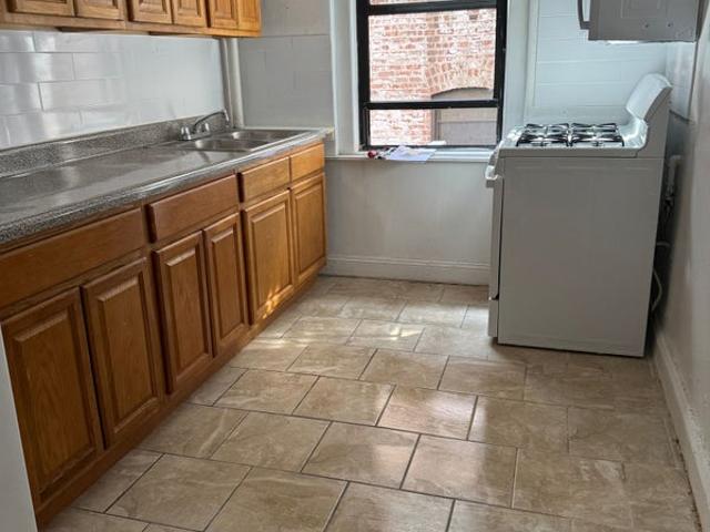 ROOMS FOR RENT WASHINGTON HEIGHTS FEMALES