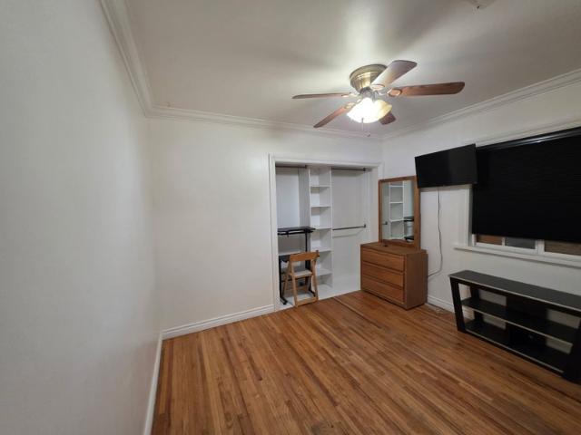 Rooms for rent in 6bd/5bth house in Chatsworth