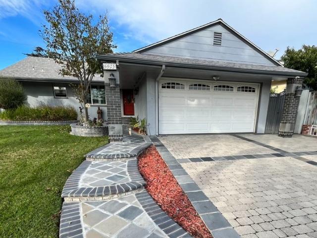 Rooms for Rent in Beautiful Lakewood CA