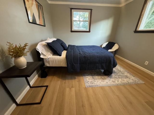 Rooms for rent in Hazel Park. No surprise fees