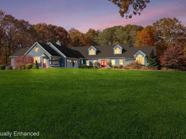 Rooms for rent in Hebron luxury home