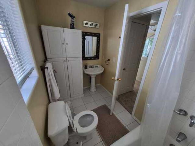 Rooms for rent in peaceful Silverado, CA