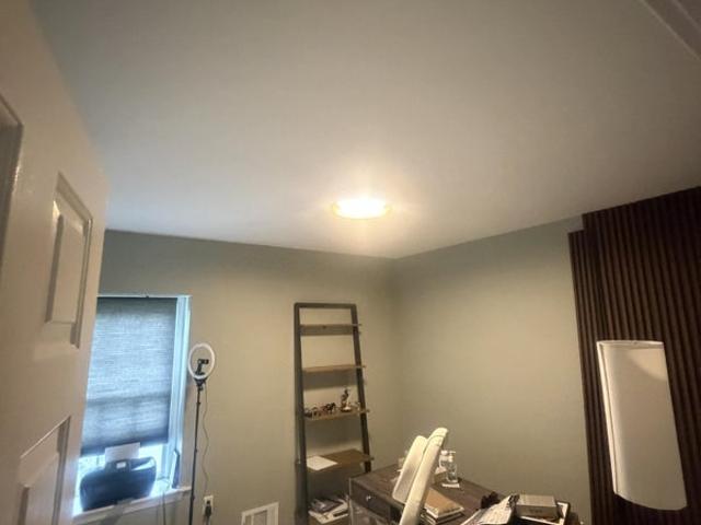 Rooms for rent in private updated home