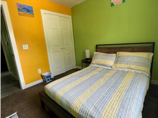 Rooms for rent in quite Joppa