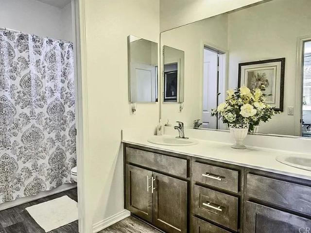 Rooms for rent Santa Clarita