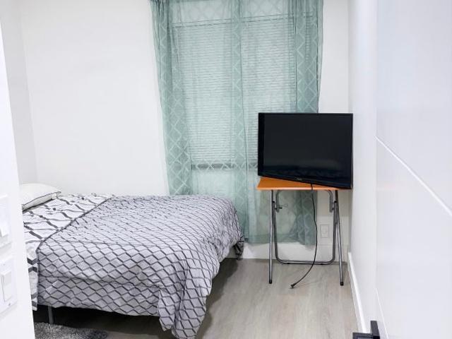 Rooms for rent shared bath