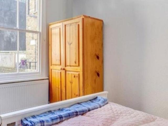 Rooms in Garden Flat Available for 1 Month