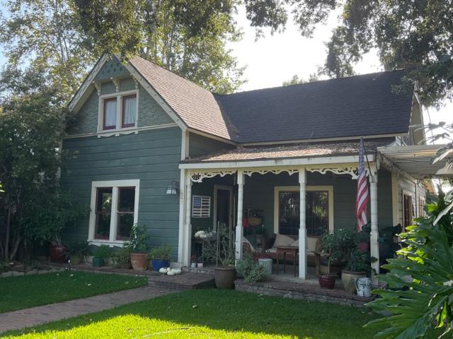 Rooms in Historic House Close to APU & Citrus