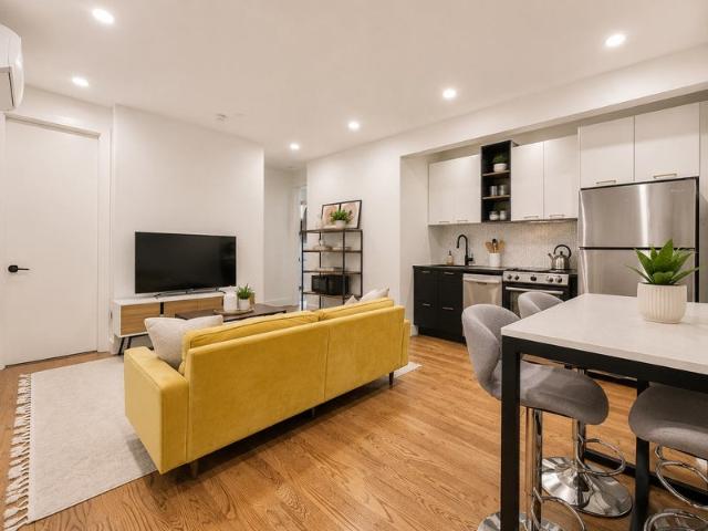 ROOMS in incredible 3 bed 3 bath in Bedstuy!
