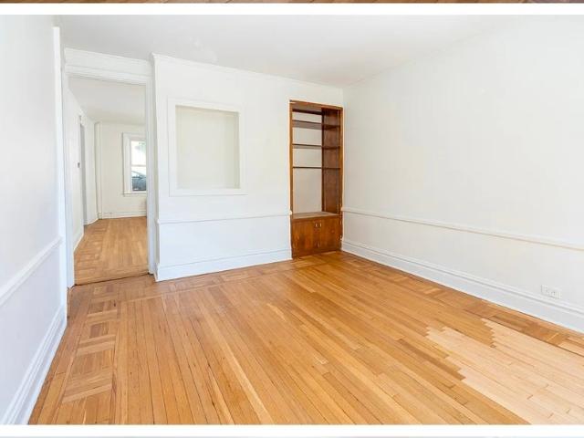 Rooms In Riverdale