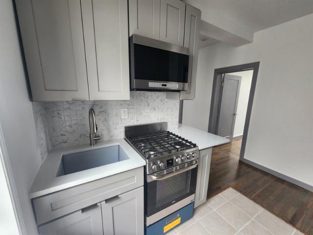Rooms near NYP Hospital 168/Broadway w/d