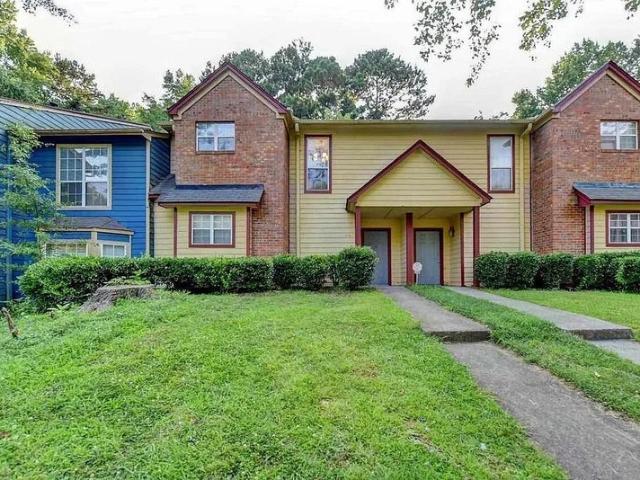 Roomy abode in Stone Mountain