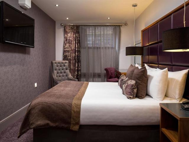 Roomzzz Newcastle City Liberty. 1 bed flat to rent £2,250 pcm £519 pw