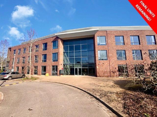 Roop House, Fleet, Hampshire GU51, 1 bed flat to rent, £1,200 pcm | PrimeLocation