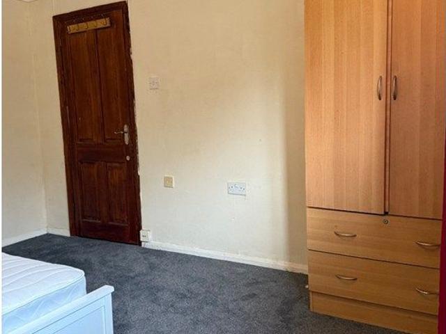 Roosevelt Avenue Chatham, Kent ME5, Room to rent, £700 pcm | PrimeLocation