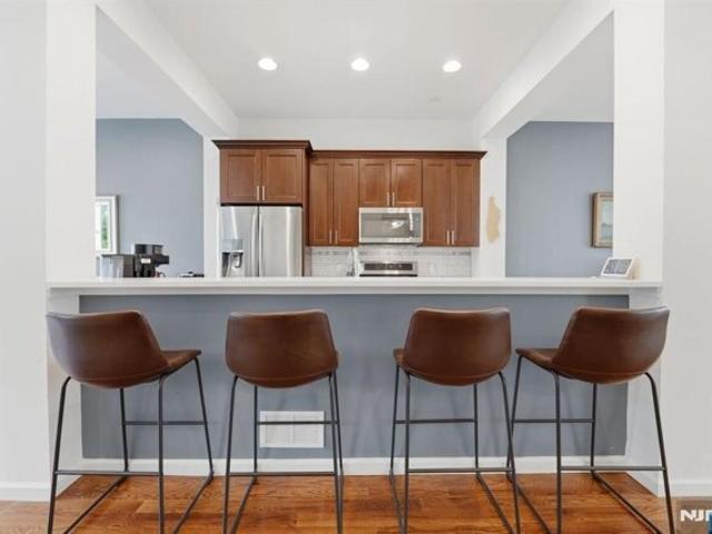 Roosevelt Dr, Wood Ridge, Home For Sale