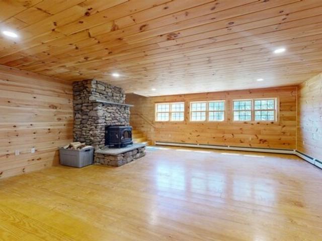 Roosevelt Hwy, Colchester, Home For Sale