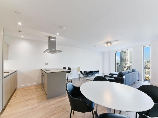 Roosevelt Tower, Manhattan Plaza, 18 Williamsburg Plaza, Canary Wharf, London E14, 1 bed flat to rent, £2,383 pcm | PrimeLocation