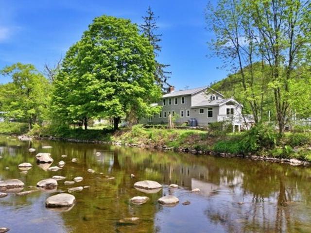 Roosterville Rd, Sandisfield, Home For Sale