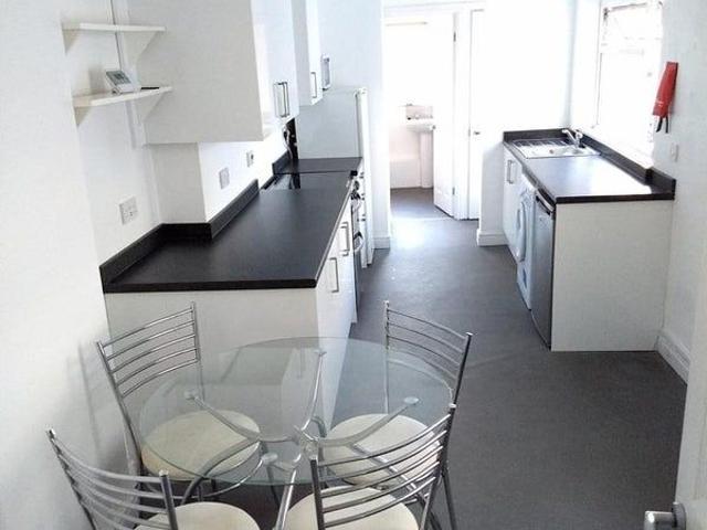 Roath CF24, Room to rent, £575 pcm | PrimeLocation