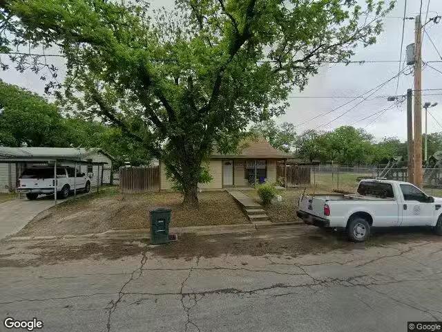 Roach, UVALDE, TX 78801