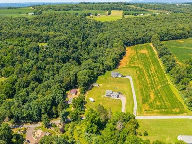 Road Lot Hartman, Danville, PA 17821