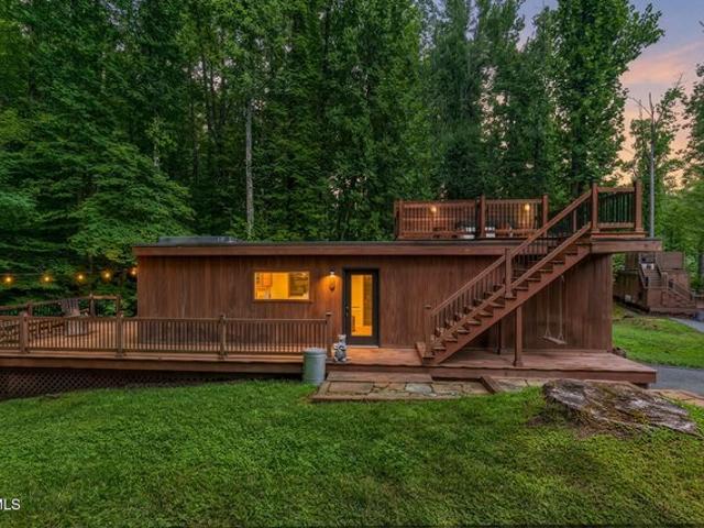 Roan Mountain, TN 37687