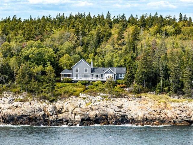 Roaring Spout Rd, Saint George, Home For Sale