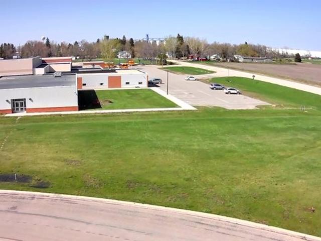 Robyns Cir, Plaza, ND 58771