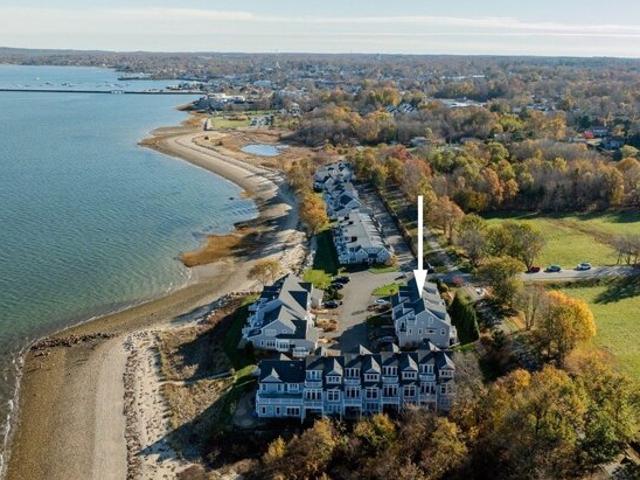 Robbins Rd Apt,plymouth, Condo For Sale