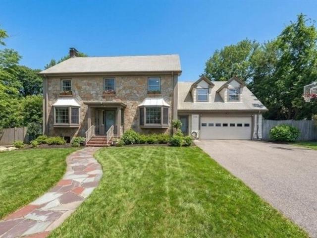 Robbins St, Milton, Home For Sale