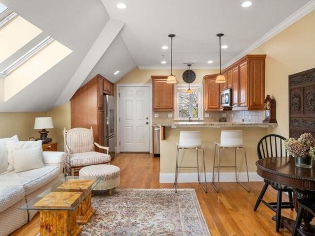 Robbins St Unit, Waltham, Condo For Sale