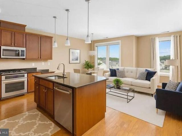 Robbinsville Edinburg Rd Ste,robbinsville, Condo For Sale