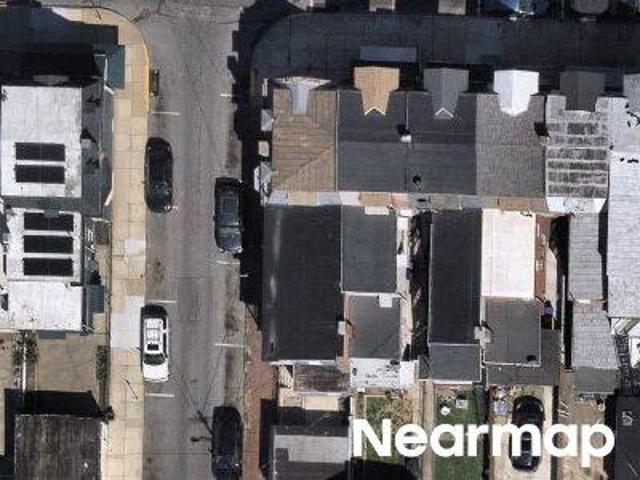 Robeson St