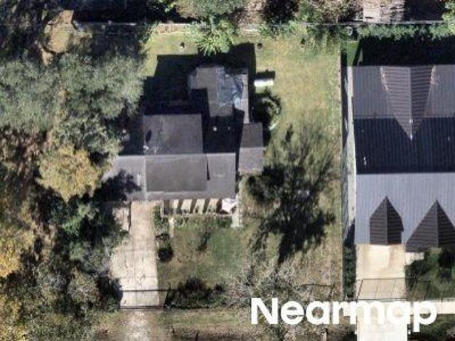 Roberson St