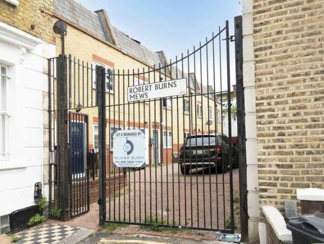 Robert Burns Mews, Mayall Road, Herne Hill, SE24