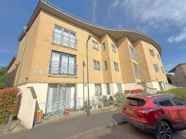 Robert House, Sovereign Place HA1 1 bed apartment to rent £1,450 pcm £335 pw