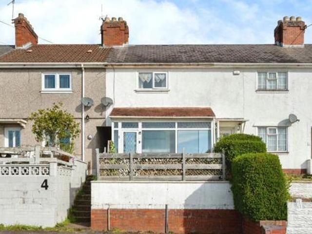 Robert Owen Gardens, Port Tennant, 2 Bedroom Terraced