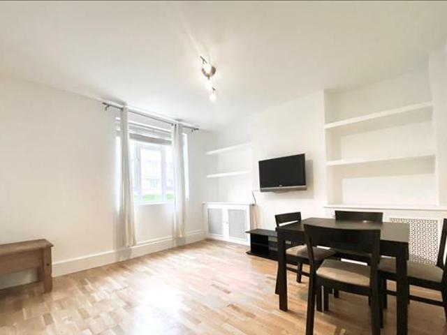 Robert Owen House, London, 3 Bedroom Apartment