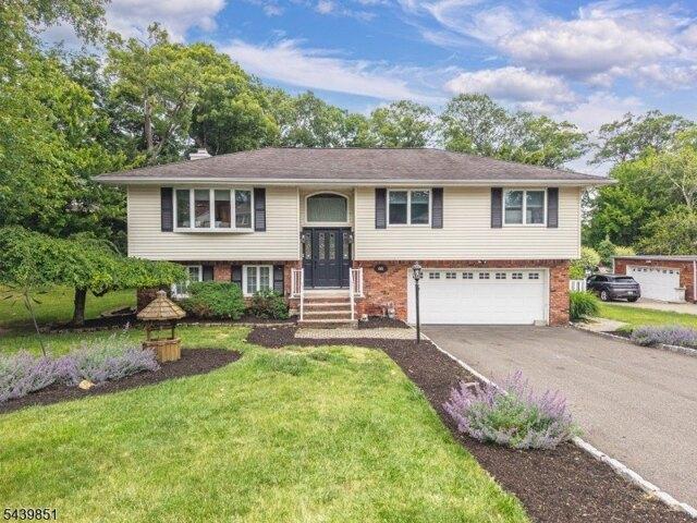 Robert St, North Haledon, Home For Sale