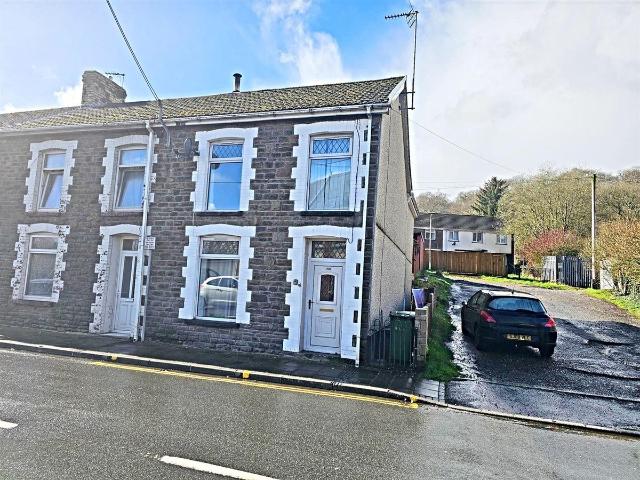 Robert Street, Ynysybwl, Pontypridd CF37, 3 bed end terrace house to rent, £850 pcm | PrimeLocation