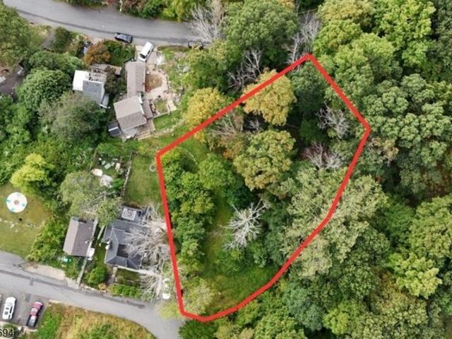 Robert Pl, Stanhope, Plot For Sale