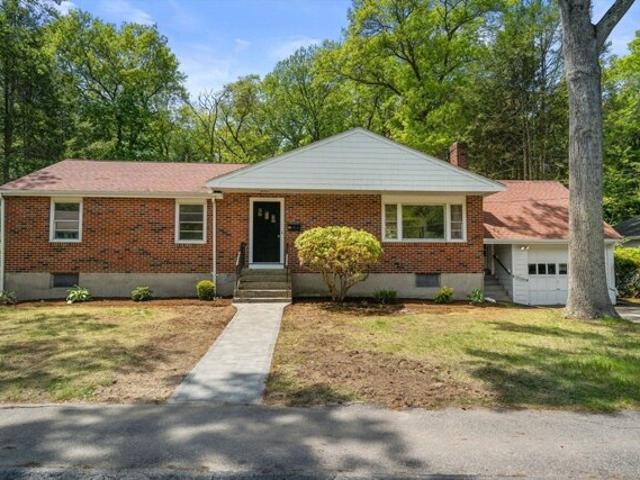 Roberta Rd, Sharon, Home For Sale