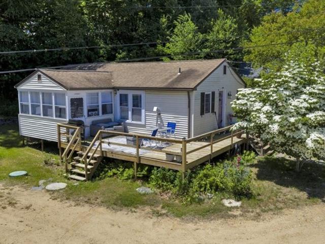 Roberts Park Rd, Holland, Home For Sale
