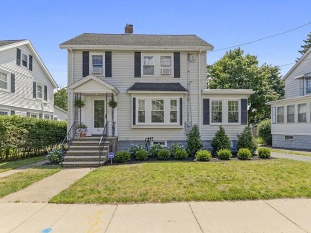 Roberts Rd, Medford, Home For Sale