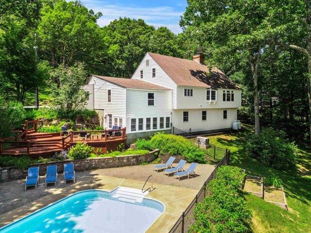 Roberts Rd, Hopkinton, Home For Sale